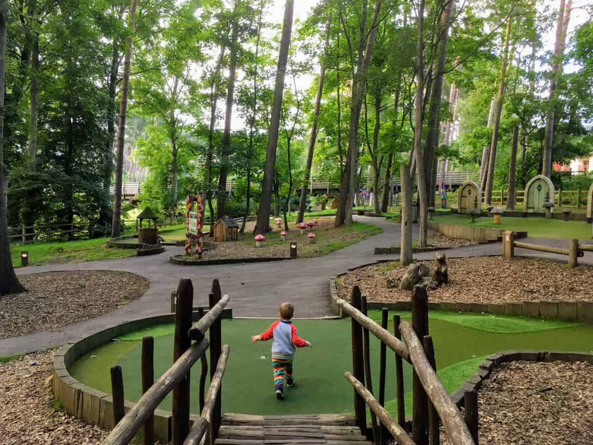 10 Ways To Teach Your Kids To Be Fearless